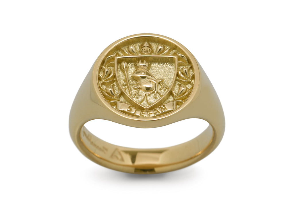 Custom Frog Crest Signet Ring, Yellow Gold – Jens Hansen NZ